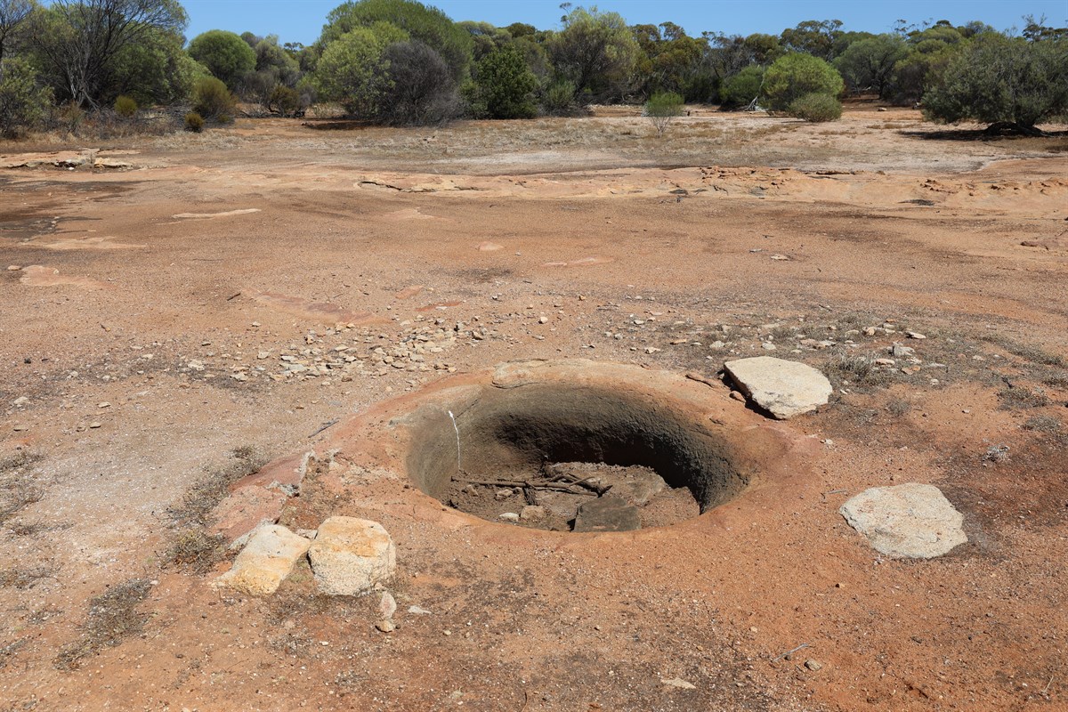 Jilpayn Rockholes WA @ BOG Places