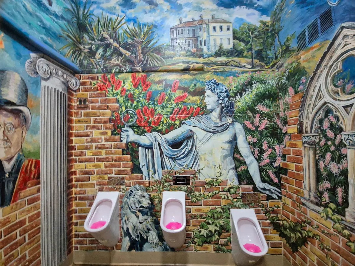 Maryborough Town Hall (Cistern Chapel) QLD @ BOG Places